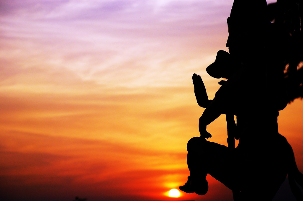 Har Har Mahadev – Tenny Thomas